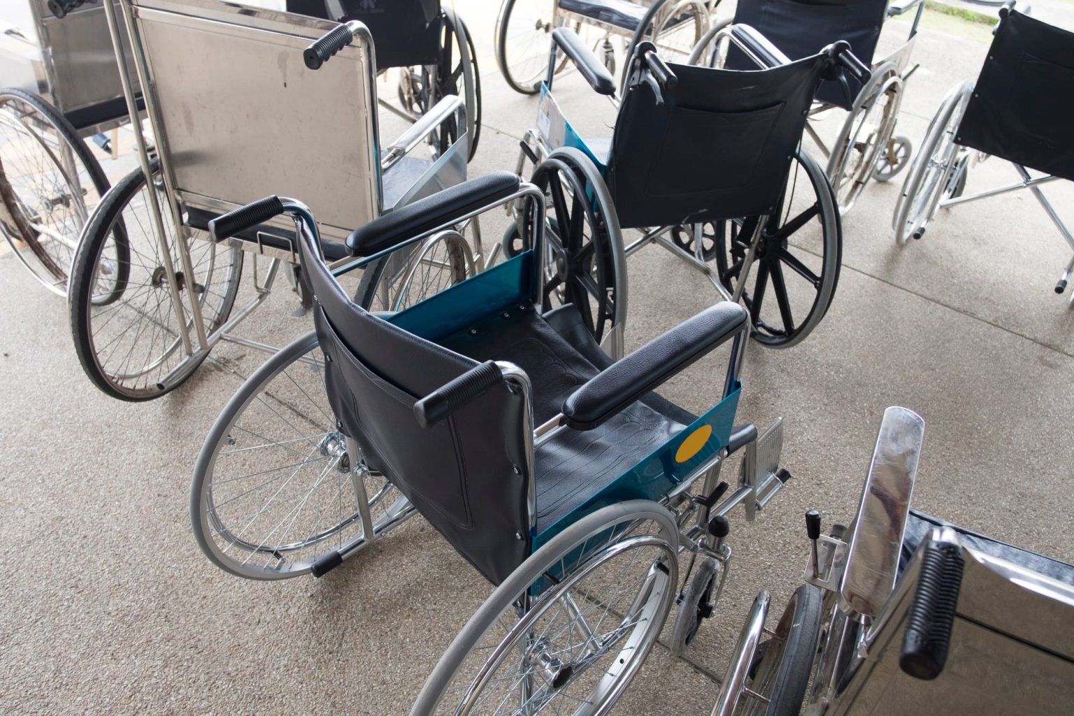 Reinforced Lightweight Folding Electric Wheelchair - YE100 - YATTLL ...